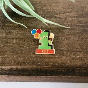 Swib | Jewelry | Vintage Enamel Kid Pin | Poshmark